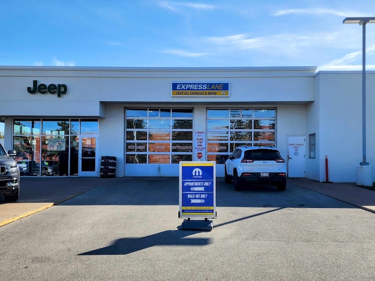 Welcome to Gandrud Chrysler Dodge Jeep Ram in Green Bay, WI