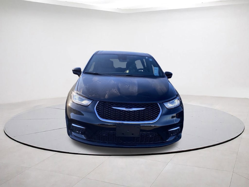 New 2026 Chrysler Pacifica For Sale at Gengras Motor Cars Corporate ...