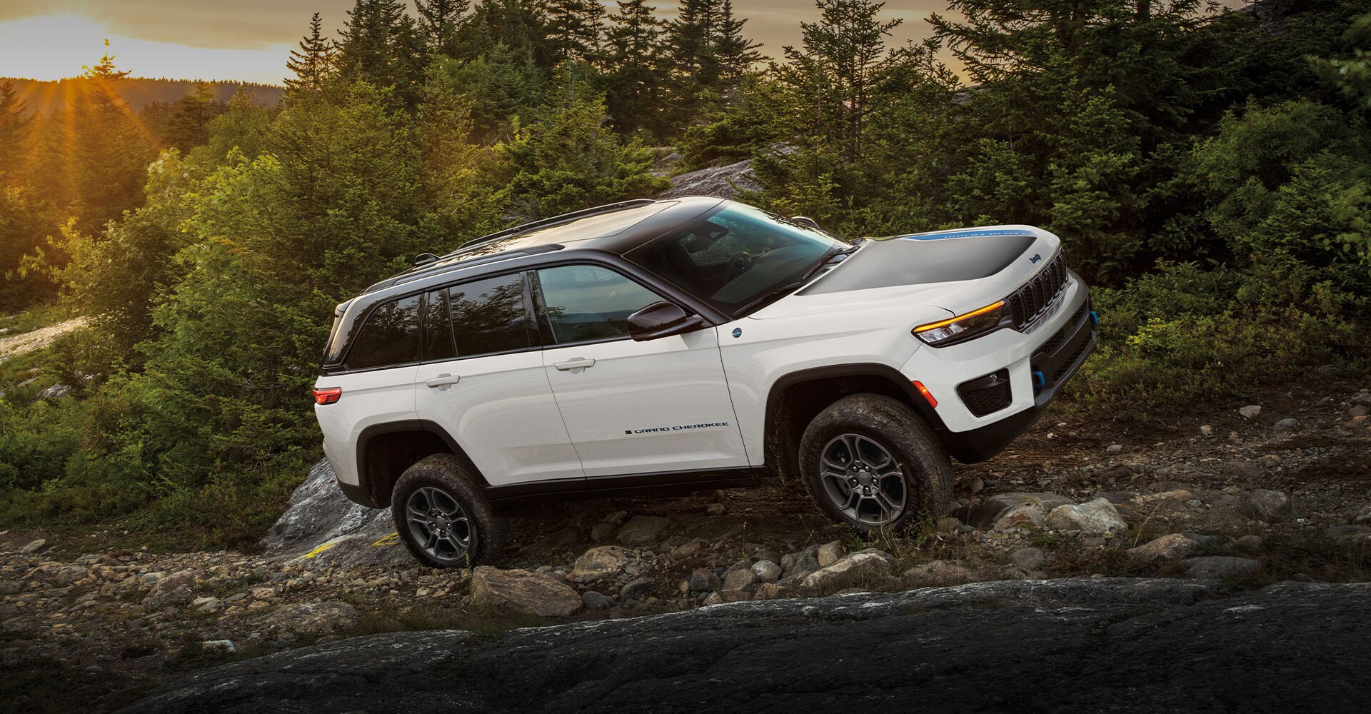 2024 Jeep Grand Cherokee 4xe | Genthe CDJR | Saline, MI