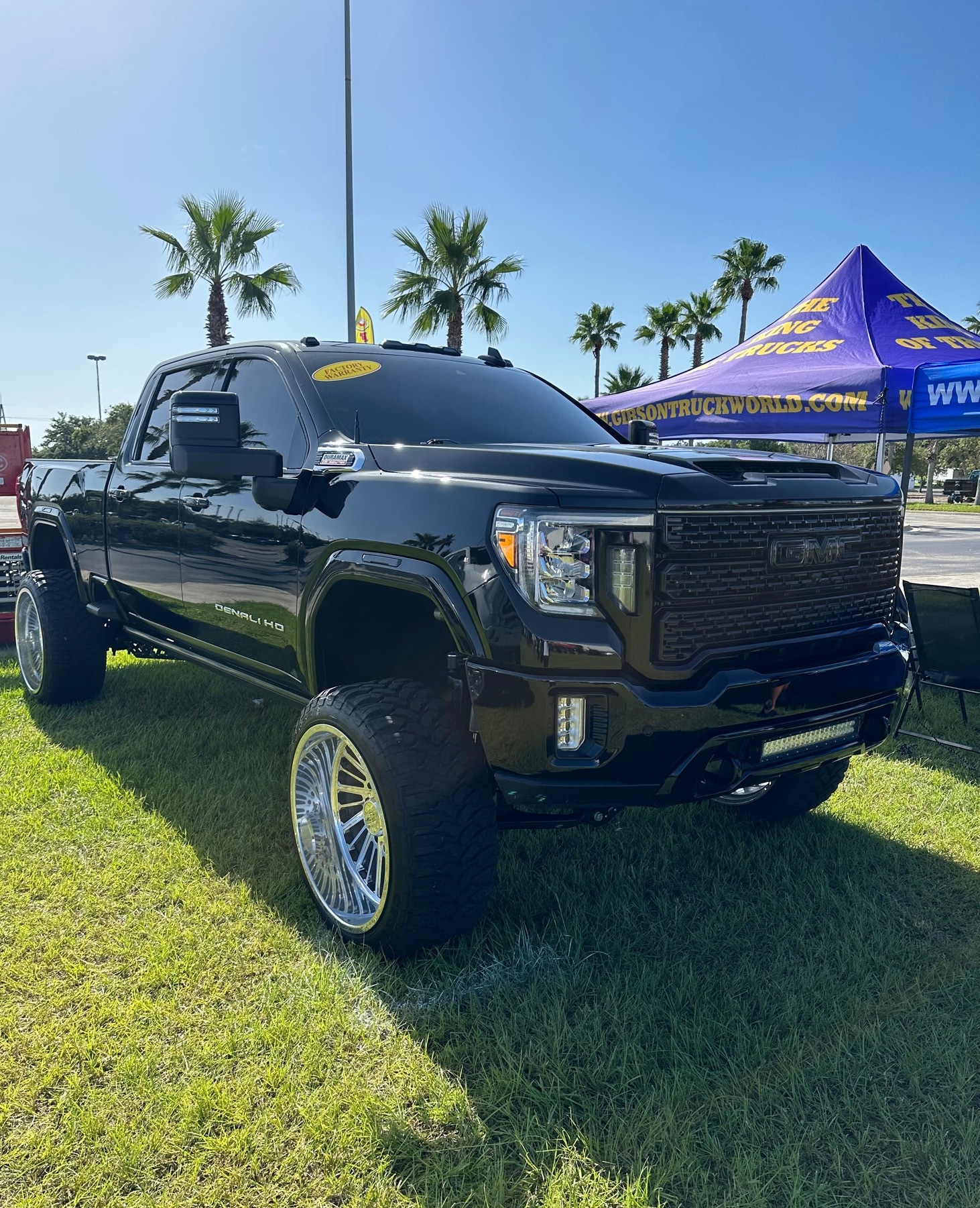 iDrive Throwdown | Gibson Truck World