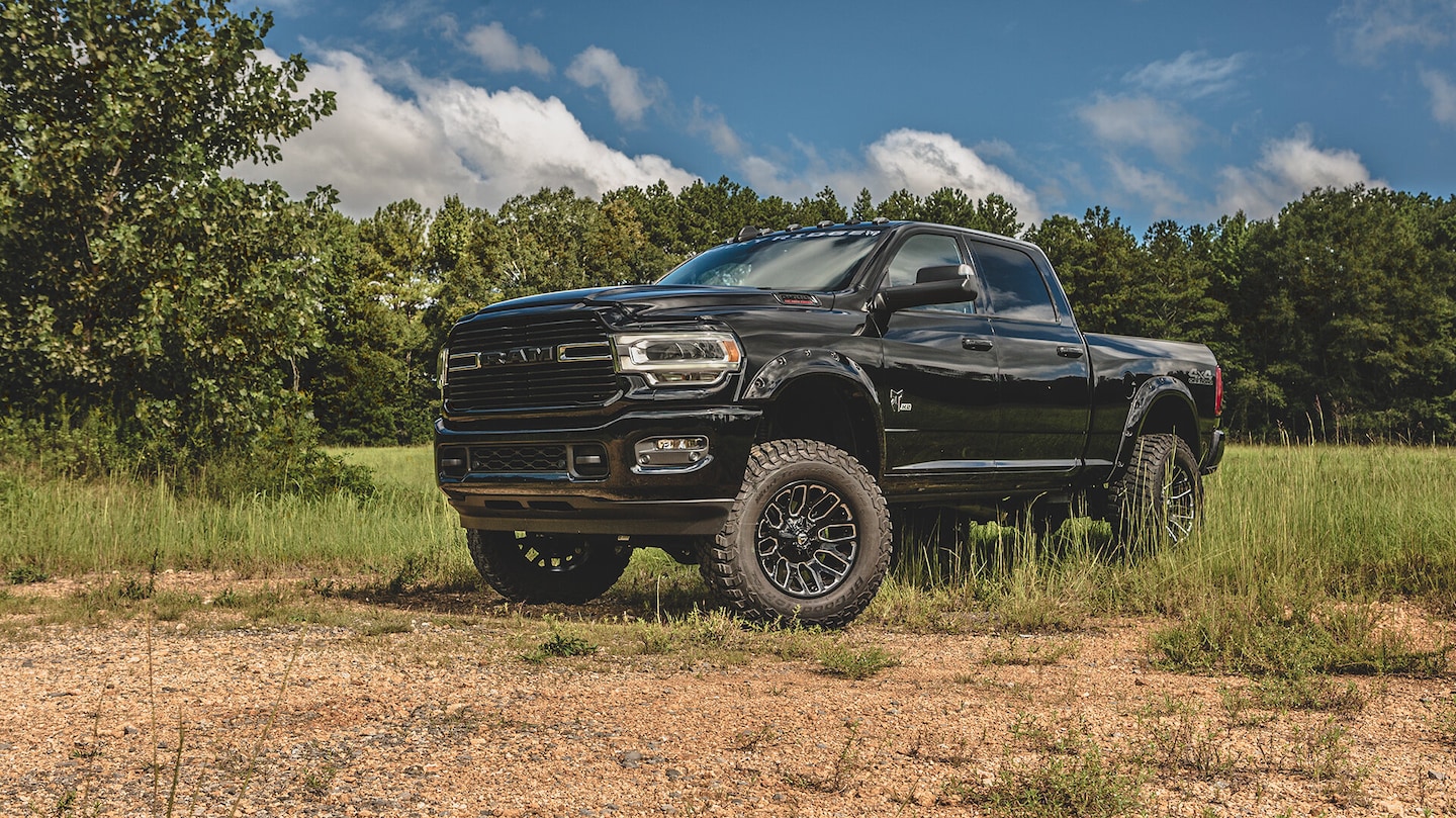 Rocky Ridge Lifted Ram Trucks in Denver, CO | AutoNation Dodge Ram Arapahoe