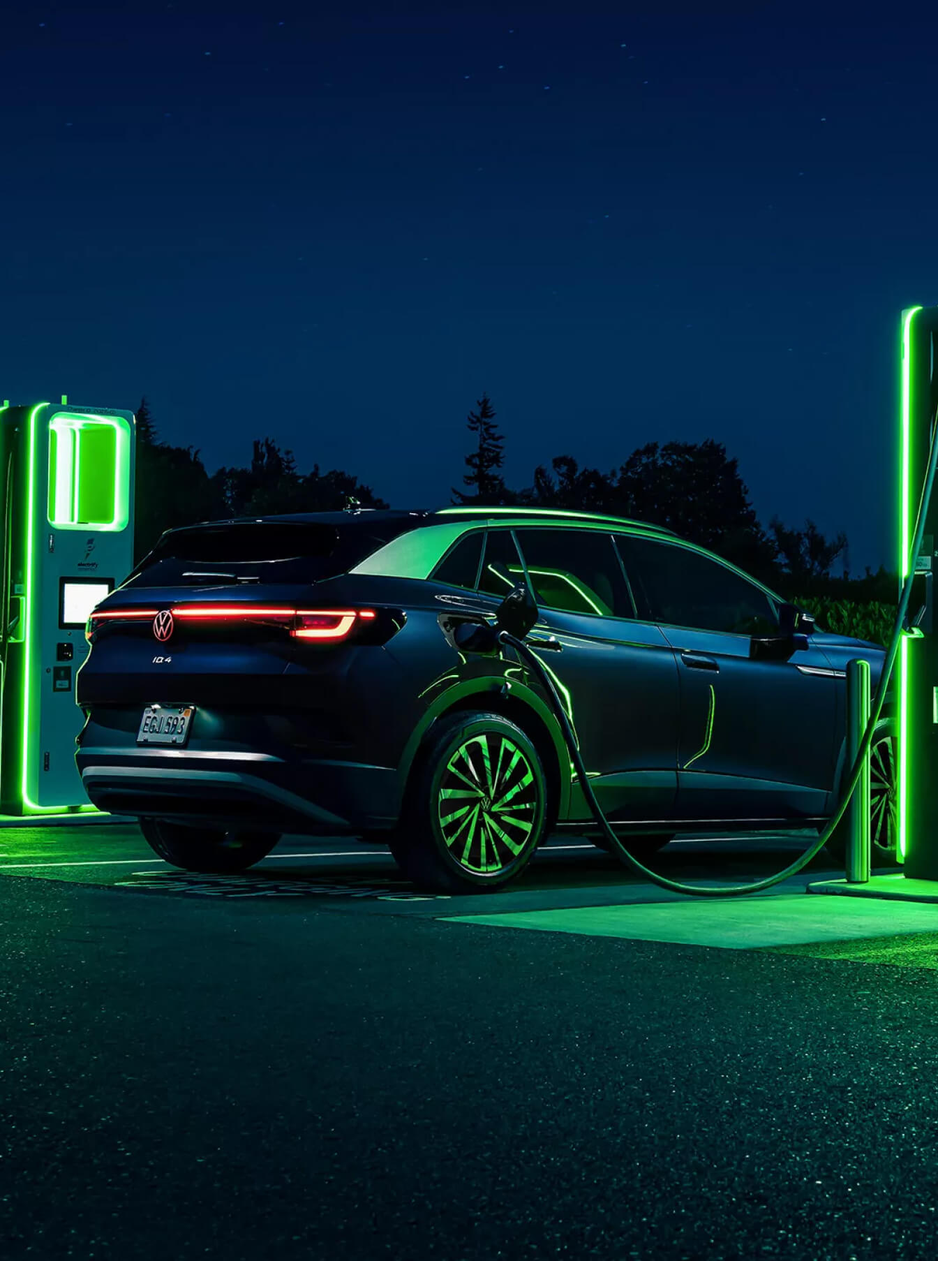 Volkswagen ID.4 Vs. Kia EV6: Here's How They Compare