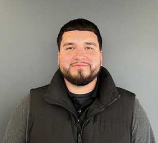 Meet Our Staff at Our Dealership in Forest Park, IL – Hawk CDJR