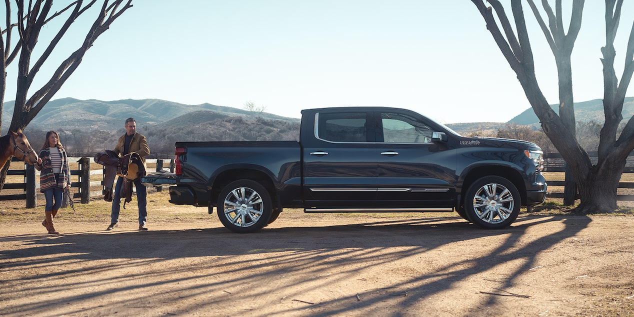 New Chevrolet Silverado 1500 Trucks | Heartland Chevrolet GMC