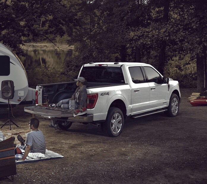 2024 Ford F-150 Hybrid Pickup Truck | Helfman Ford