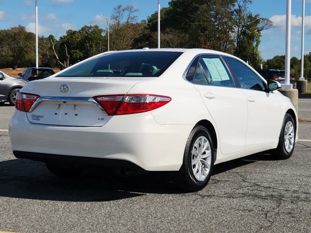 Used 2015 Toyota Camry LE For Sale | DE 251281A
