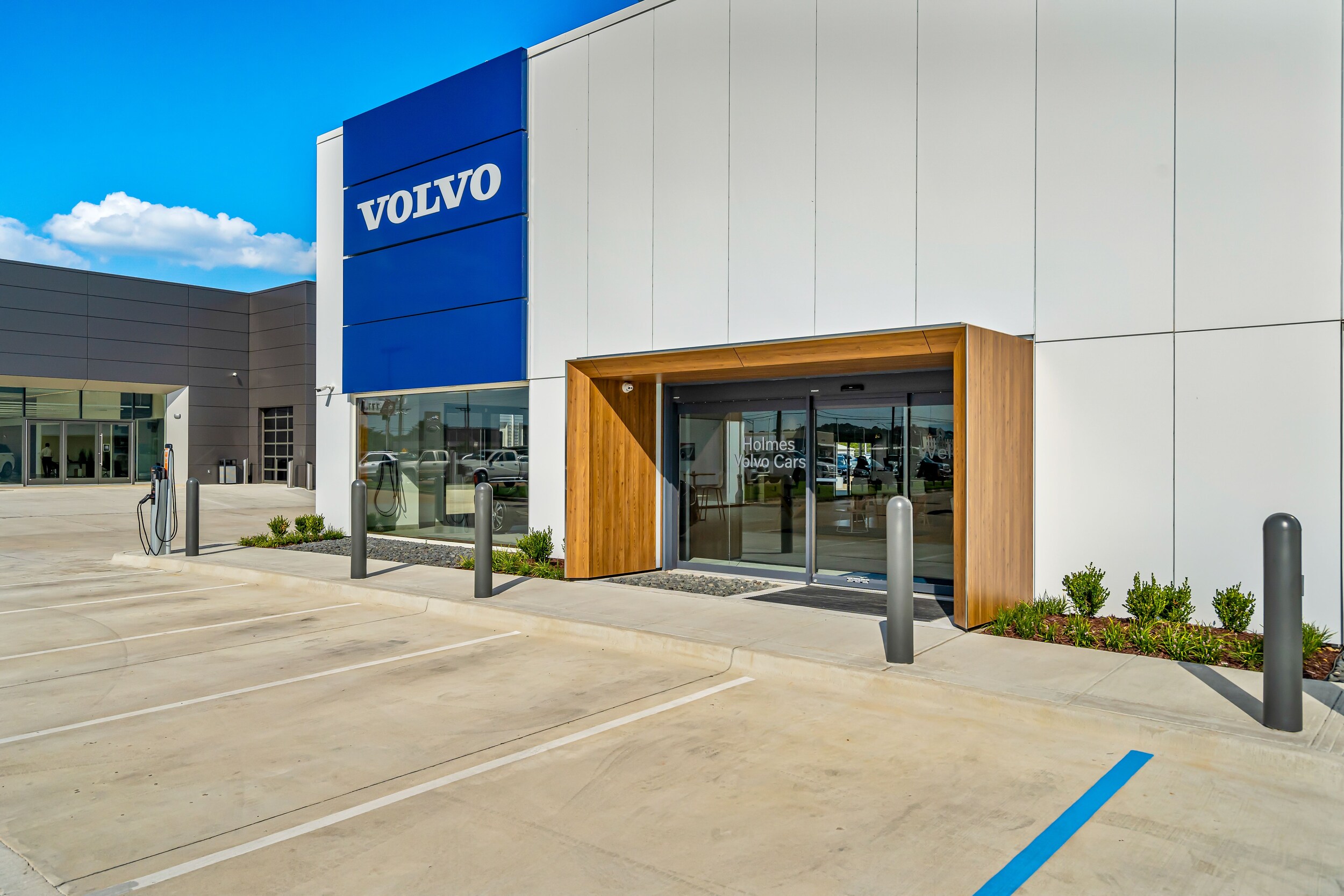 Holmes Auto Group Photo Gallery In Shreveport, LA