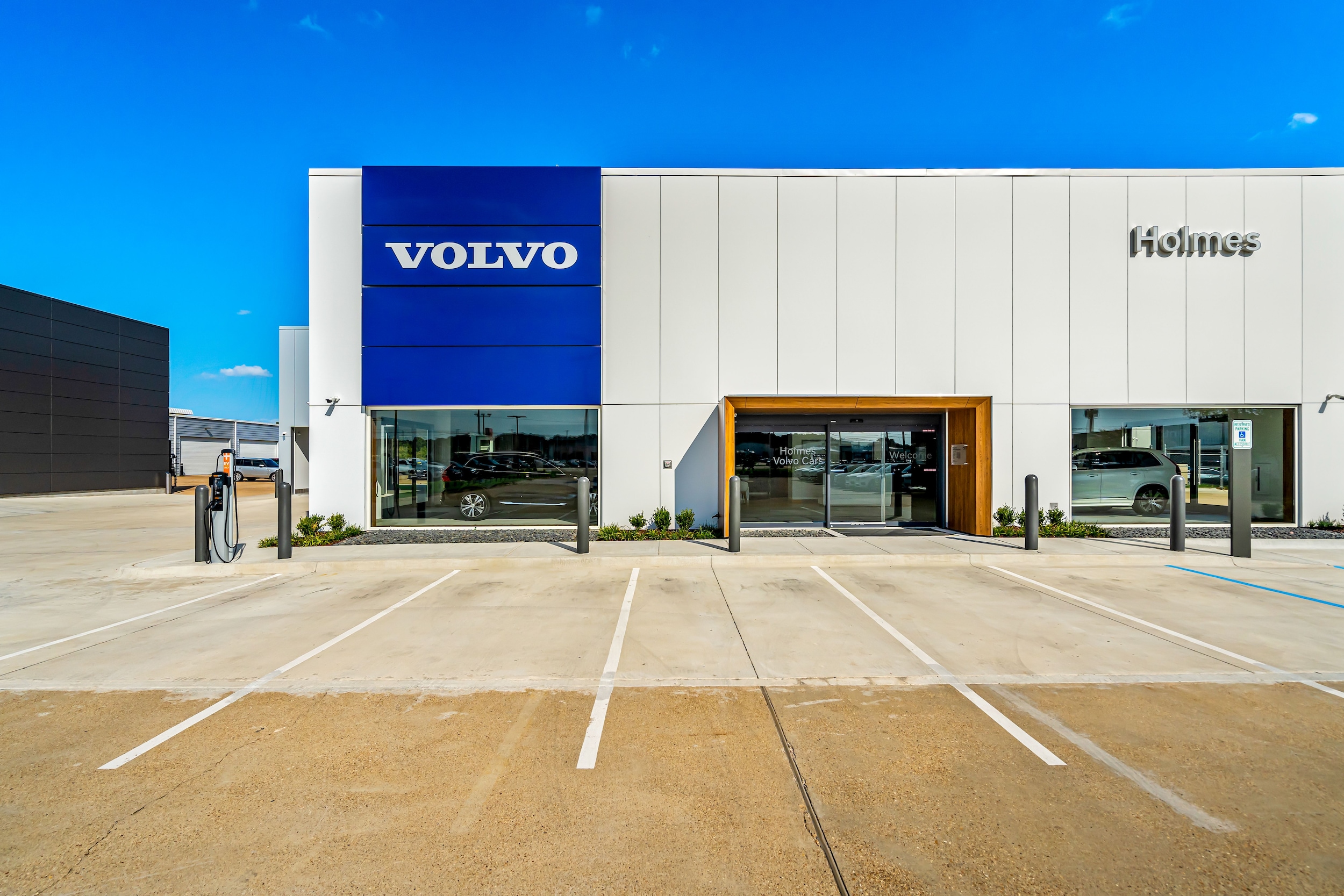 Holmes Auto Group Photo Gallery In Shreveport, LA