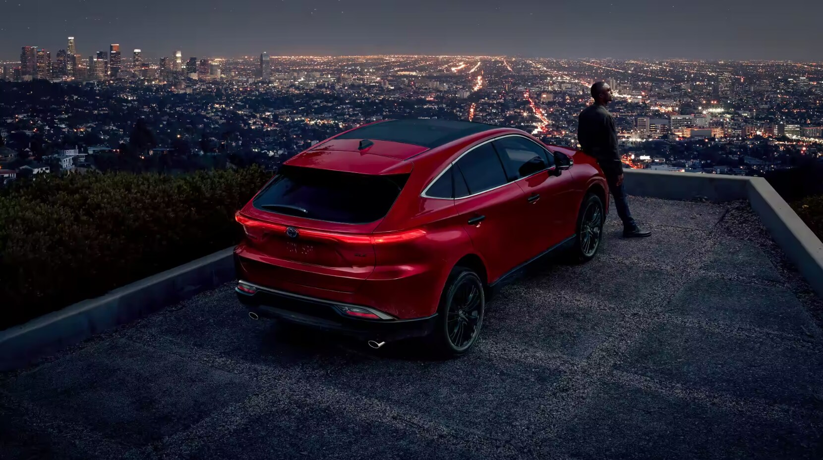 2023 Toyota Venza Hybrid | Hometown Toyota