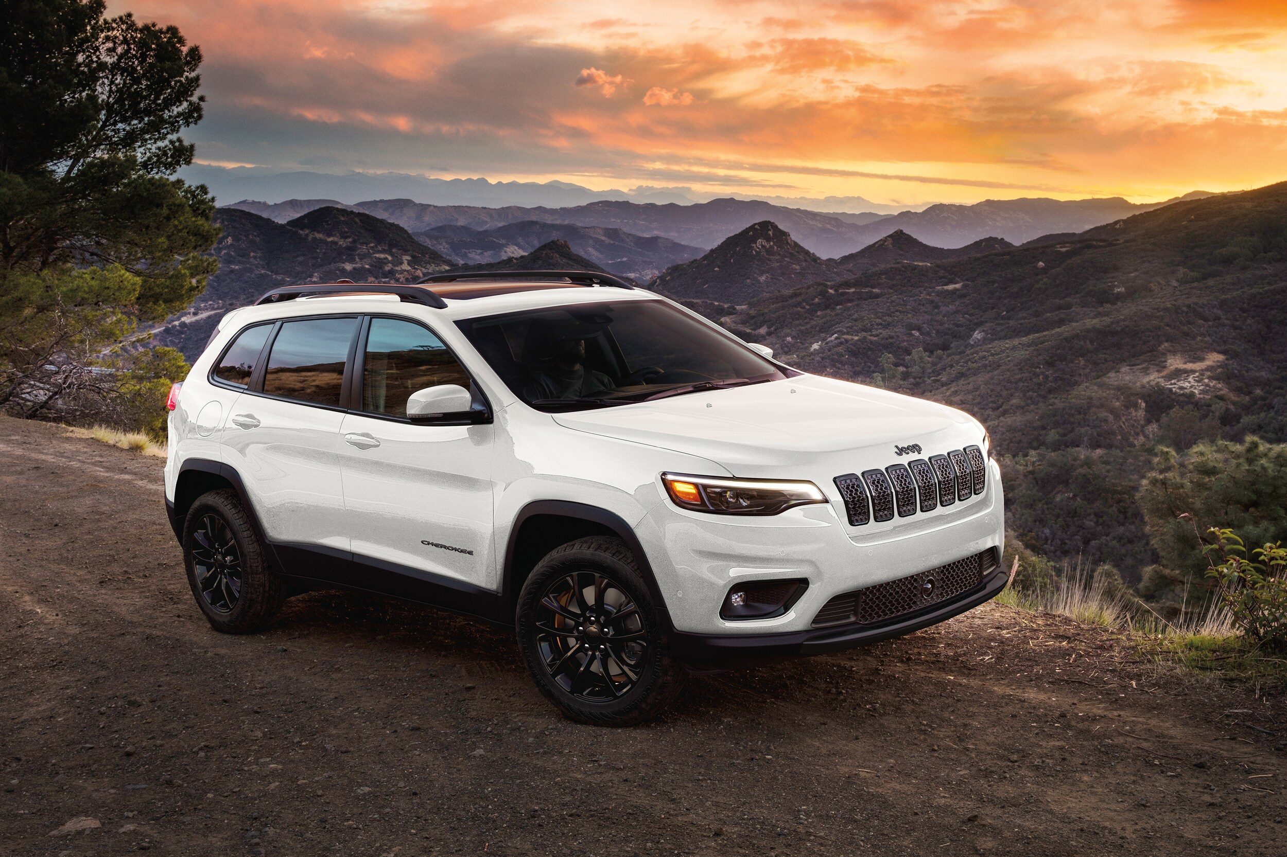2023 Jeep Cherokee at Hoover of Moncks Corner | Hoover of Moncks Corner