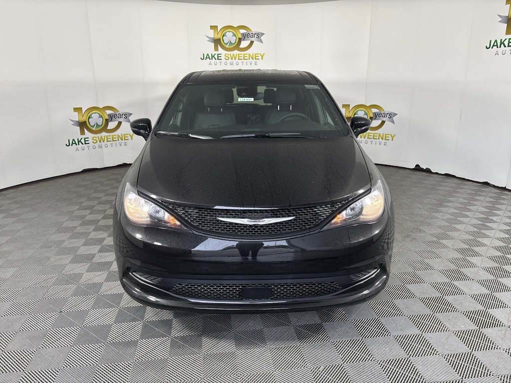 Cincinnati OH | New 2025 Chrysler Voyager LX For Sale