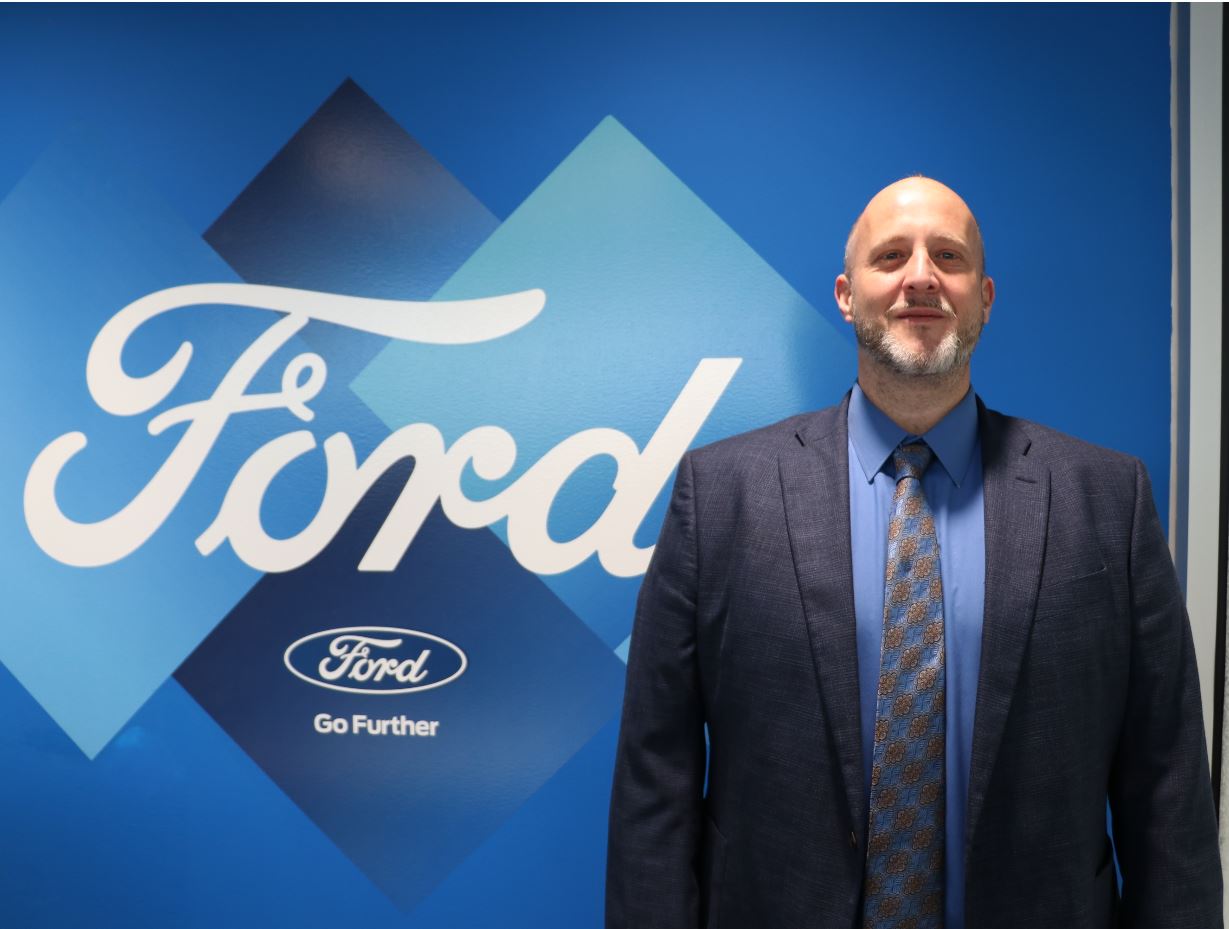 Staff | Kerry Ford Inc