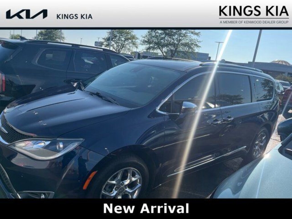 Used 2017 Chrysler Pacifica Limited Van for Sale | Kings Automall ...