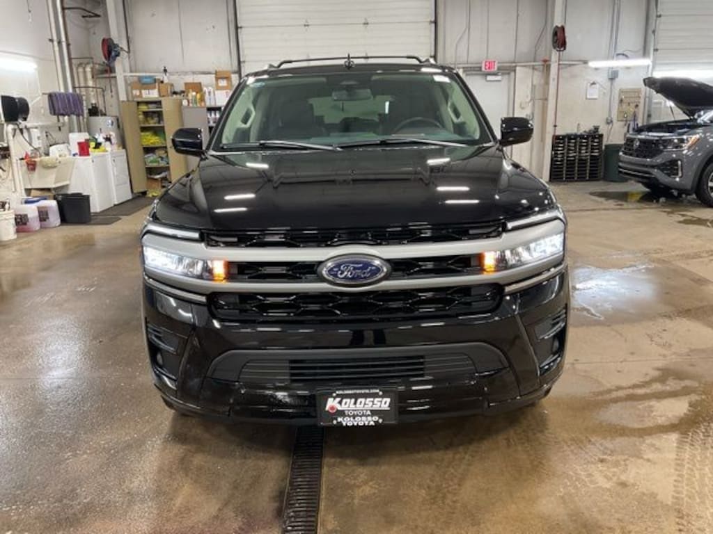 Used 2024 Ford Expedition For Sale | Appleton WI | STK: 18157U