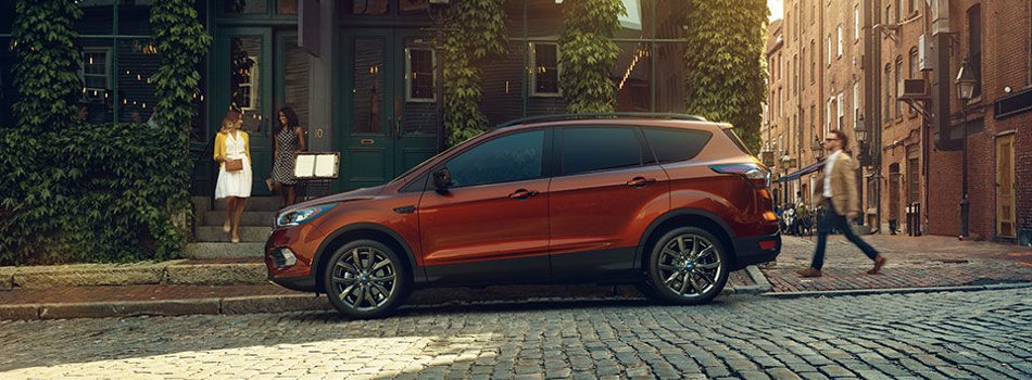 2017 Ford Escape Review in Springfield, IL | Landmark Ford