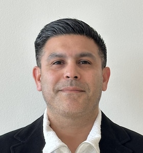 Meet Our Staff | Land Rover Bethesda