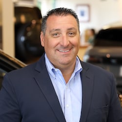 Meet Our Staff | Land Rover Huntington