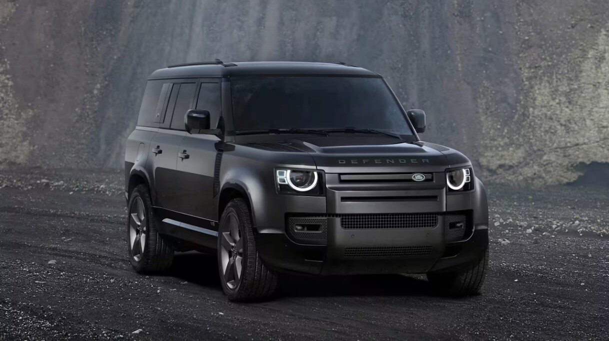 2024 Defender 130 Trim Comparison | Land Rover Huntington