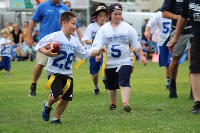 Point Pleasant Challengers Flag Football Team Event | Lester Glenn Subaru
