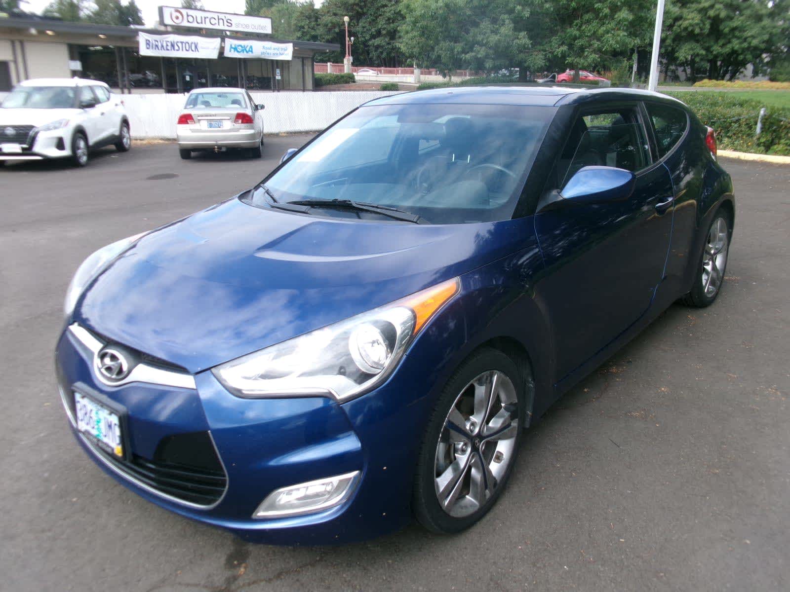 Hyundai Veloster Blue