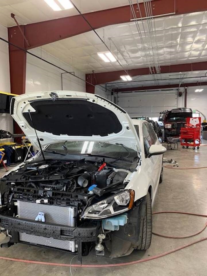 Lithia Body & Paint of Roseburg | Ford Service & Repair