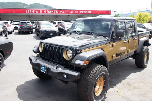 New & Used Car Dealership | Lithia Chrysler Jeep Dodge Ram of Grants Pass