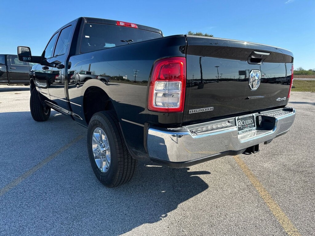 New 2024 Ram 2500 BIG HORN CREW CAB 4X4 6'4 BOX For Sale | San Antonio TX