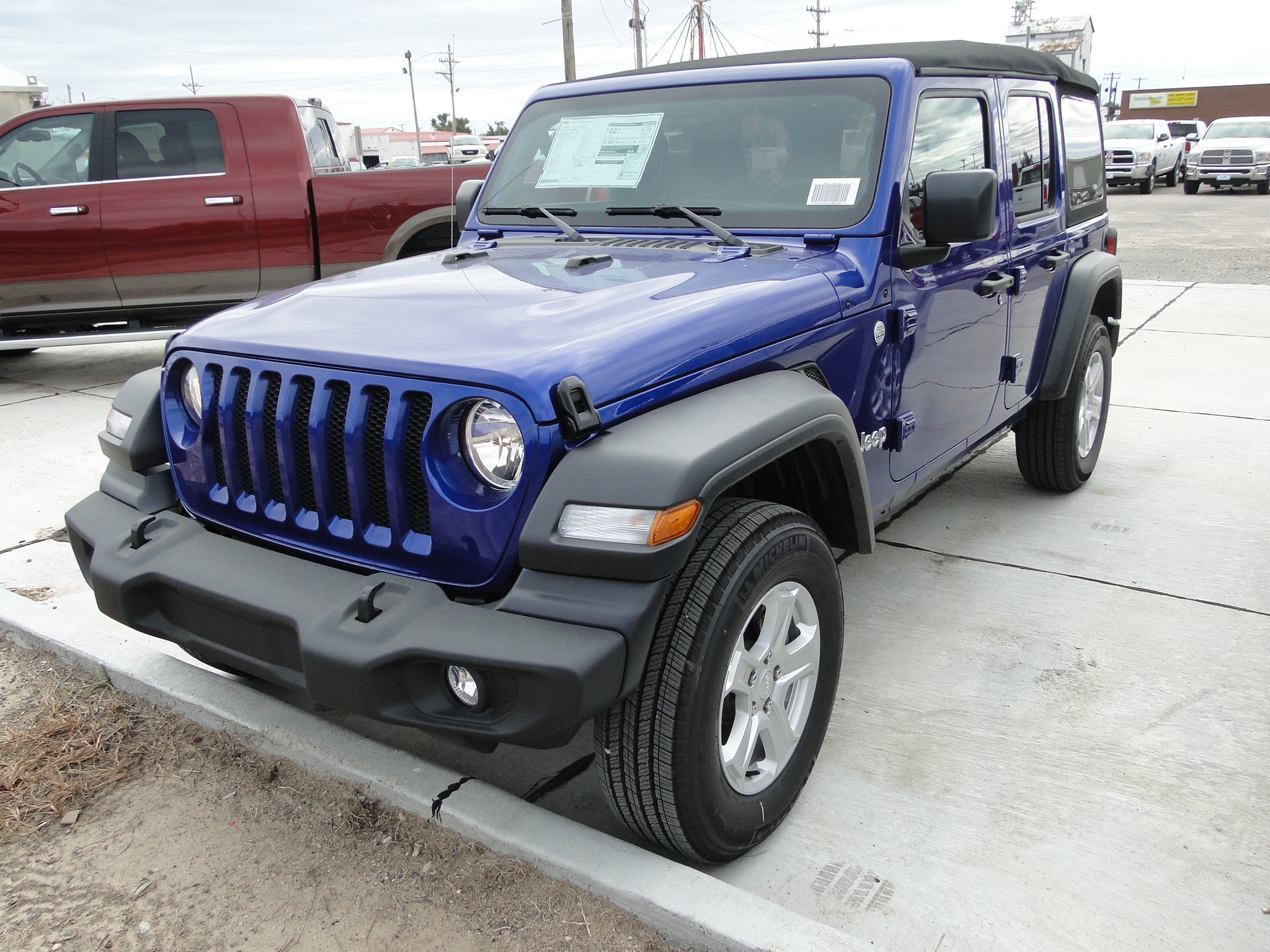 Featured New Vehicles | Lopp Motors Inc