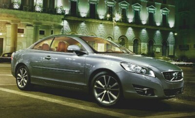2013 Volvo C70 vs 2013 Lexus IS 250C