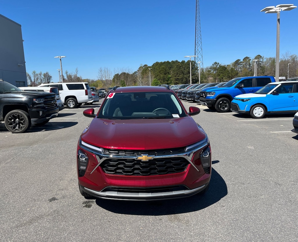 Used 2024 Chevrolet Trax For Sale at Reeder Chevrolet | VIN ...