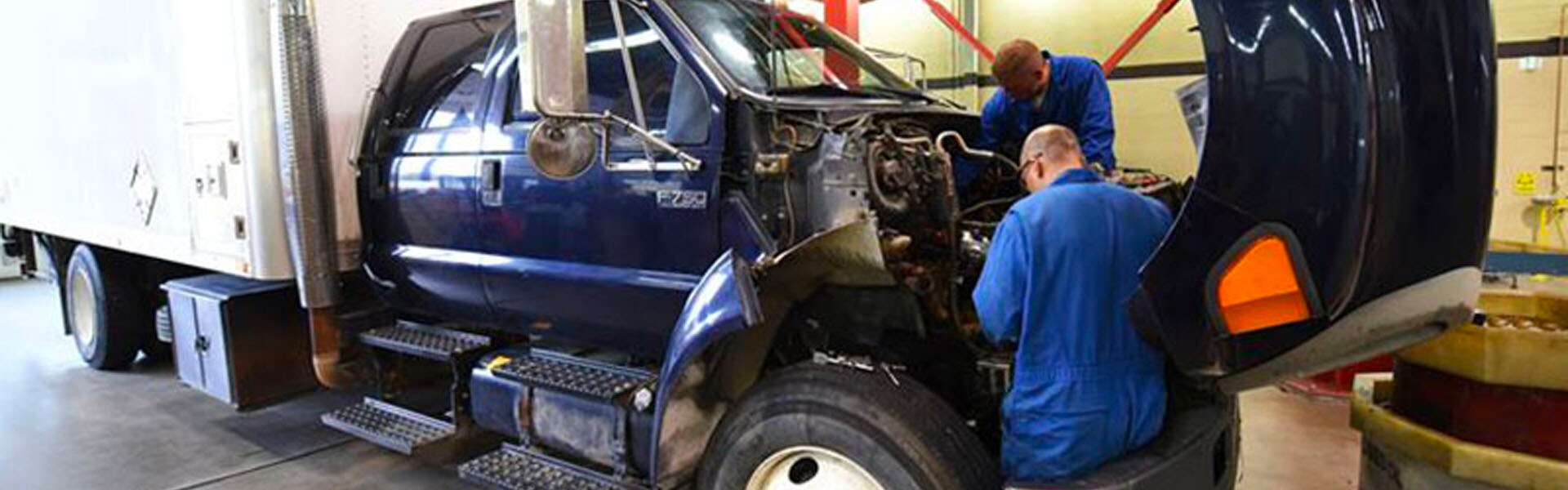 Large Truck Capacity Repair | Malloy Collision Center, My Body Shop