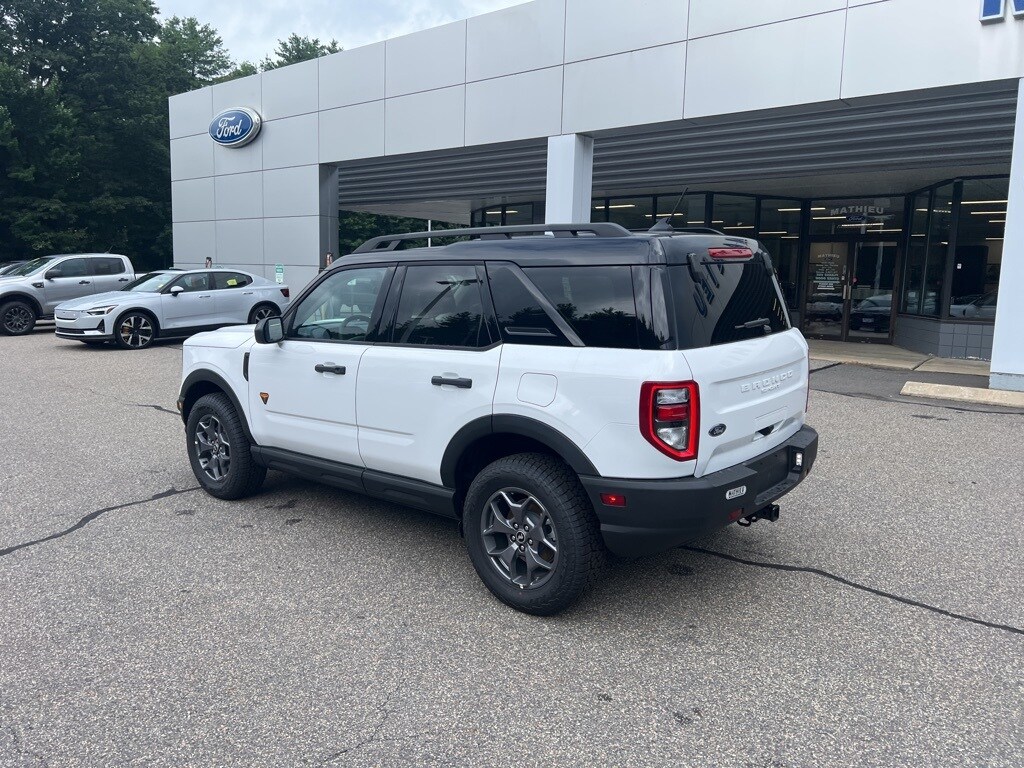 New 2024 Ford Bronco Sport Badlands in Oxford White VIN ...