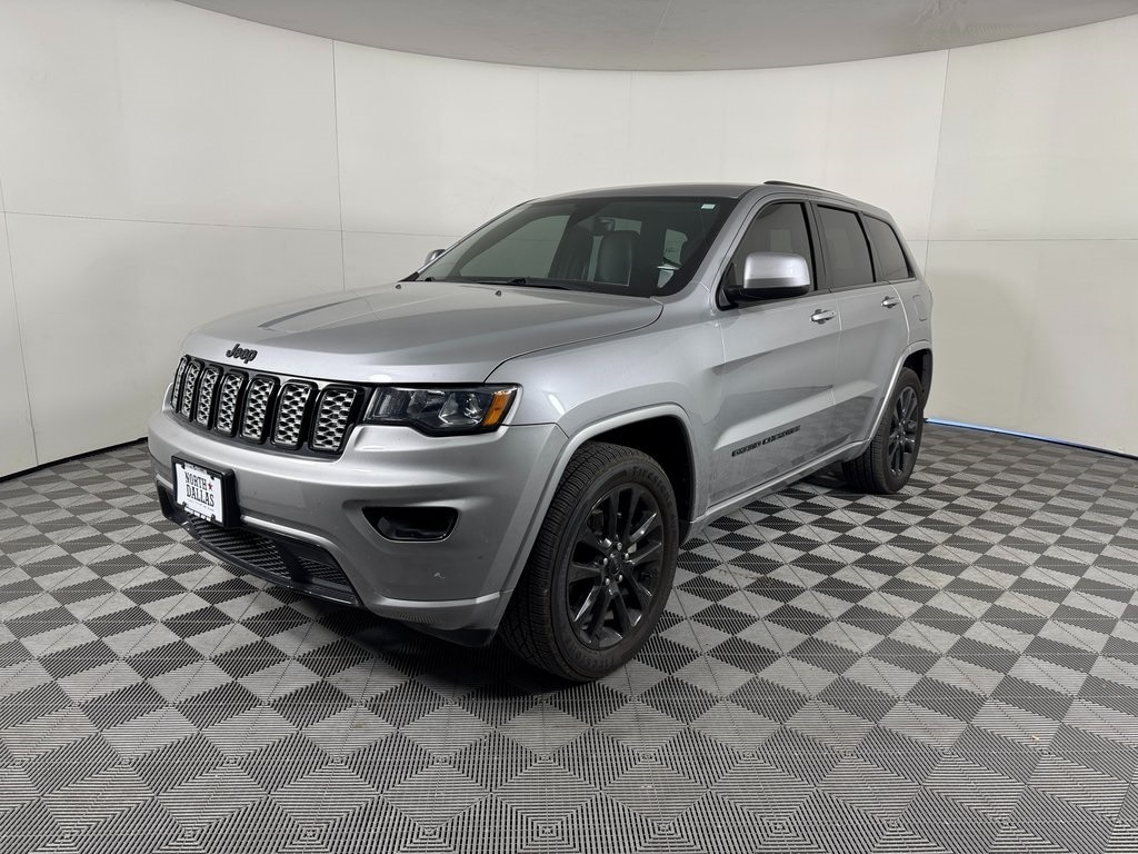 Used 2017 Jeep Grand Cherokee Laredo RWD For Sale | Dallas TX