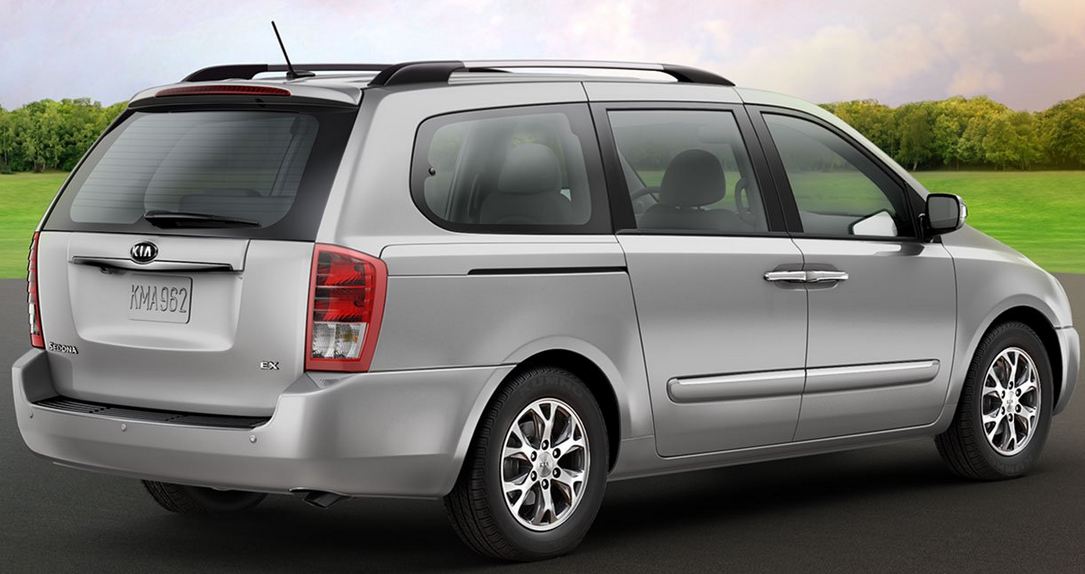 Kia Sedona Versus Toyota Sienna Comparison | McCafferty Kia of Langhorne PA