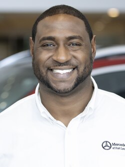 Mercedes-Benz Dealership Staff | Mercedes-Benz of Fort Lauderdale