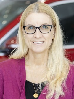 Mercedes-Benz Dealership Staff | Mercedes-Benz of Fort Lauderdale