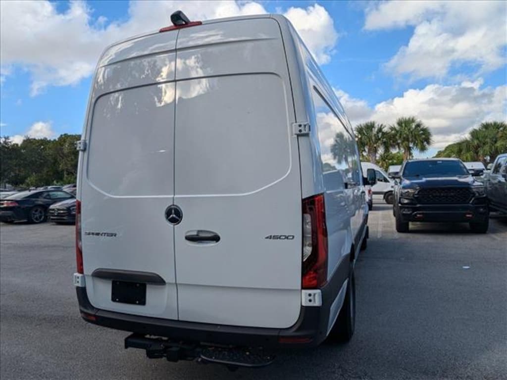 2025 Mercedes-Benz Sprinter Cargo Van 4500 High Roof I4 Diesel HO 170 ...