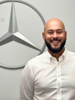 Mercedes-Benz Dealership Staff | Mercedes-Benz of Miami