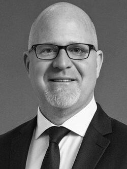 Meet Our Team | Mercedes-Benz of Sarasota