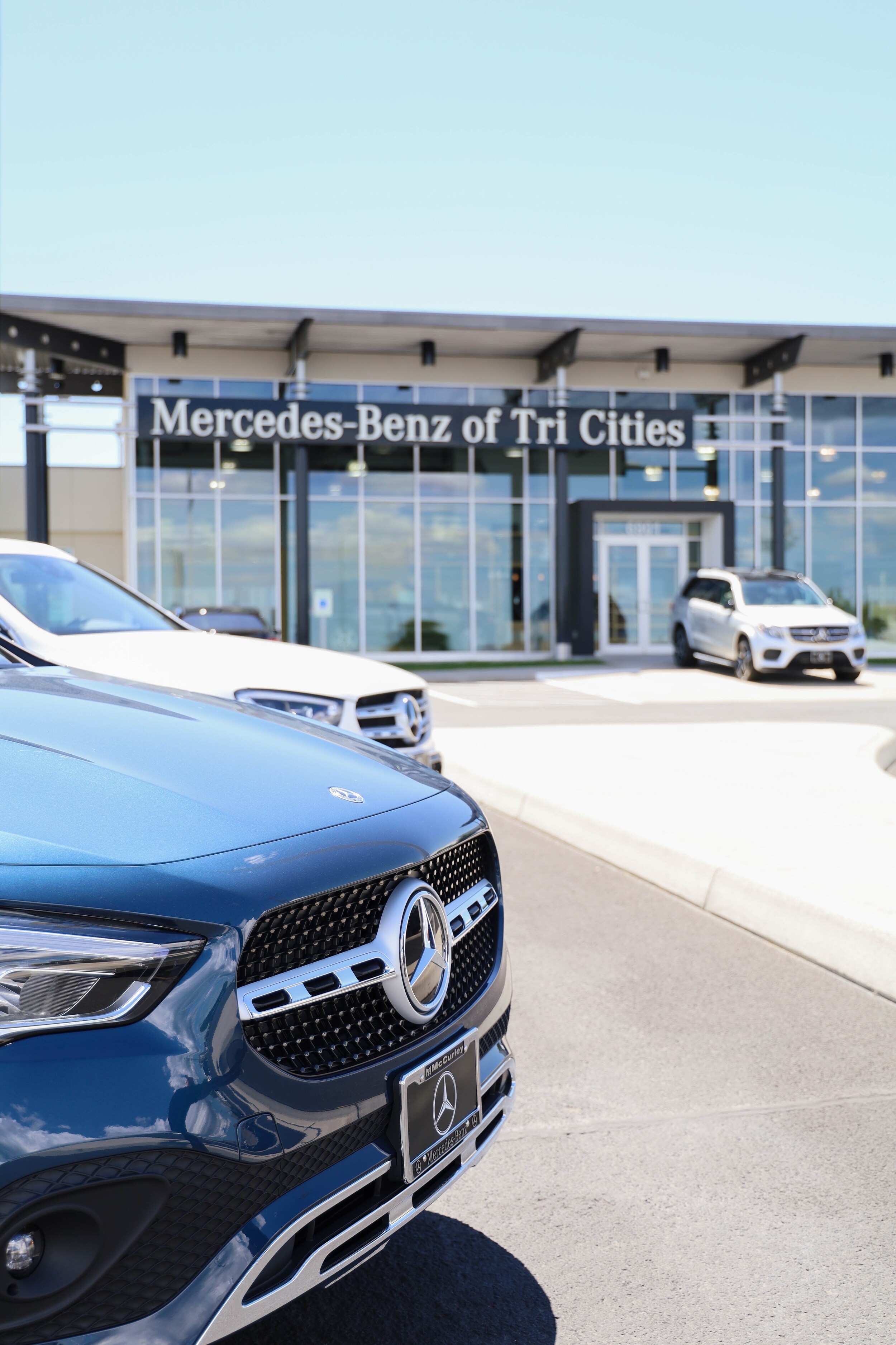 New and Pre-Owned Mercedes-Benz dealership in Kennewick | Mercedes-Benz ...