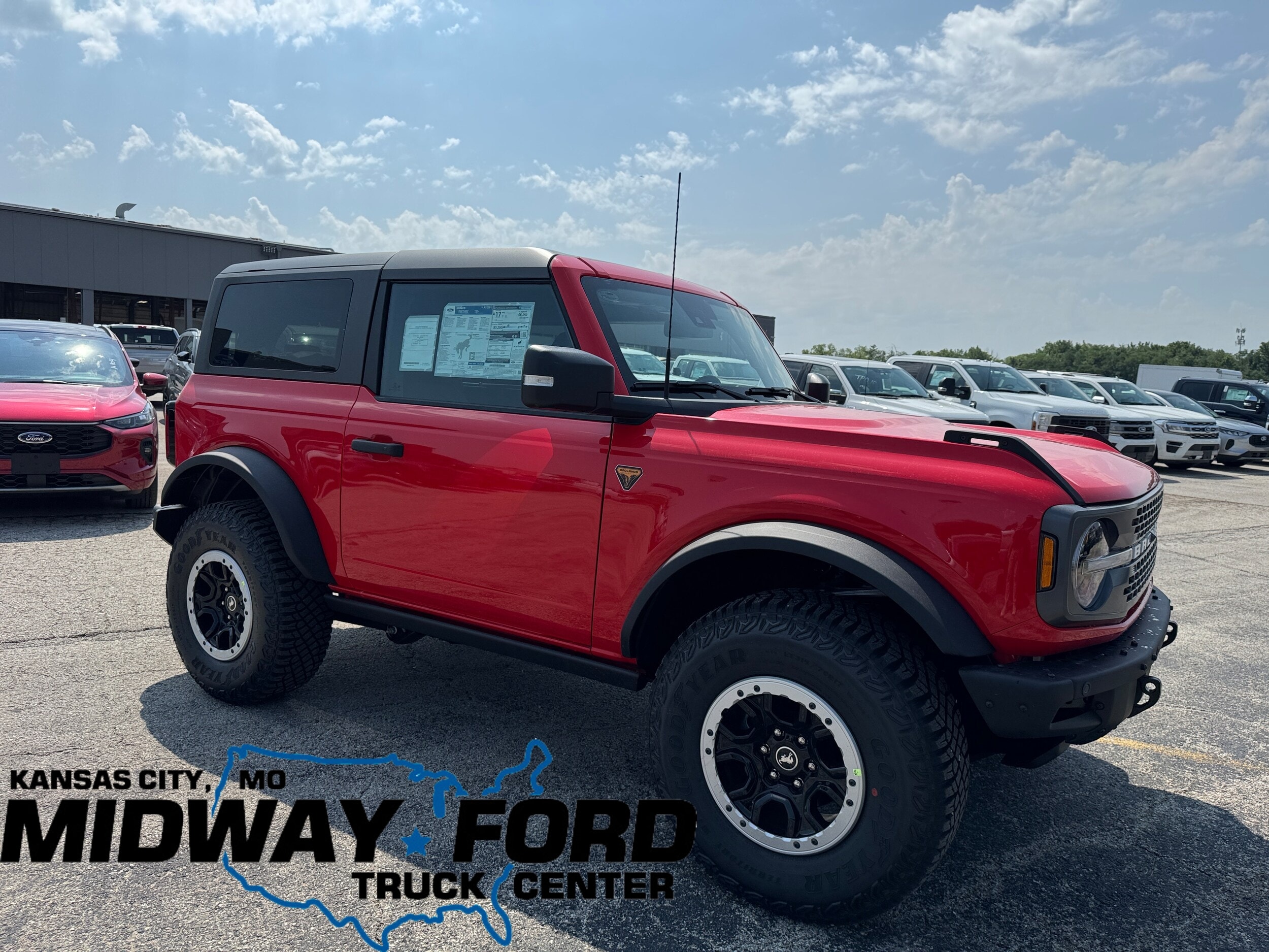Midway Ford Truck Center | Ford Dealership in Kansas City MO
