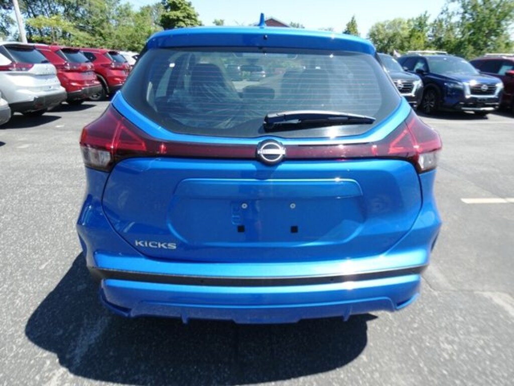 New 2024 Nissan Kicks For Sale at Mike Barney Nissan | VIN ...