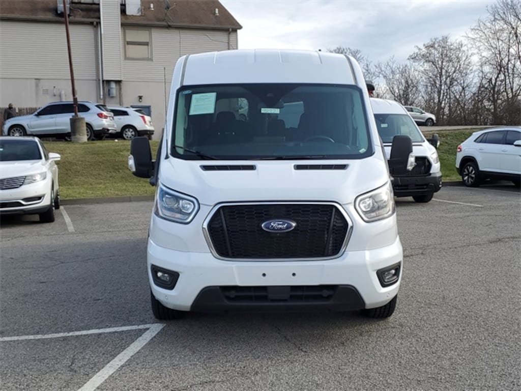 Used 2023 Ford Transit-350 Passenger For Sale at Mike Castrucci Lincoln ...