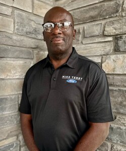 Meet the Mike Terry Ford Staff | Expert Team Near Kaufman, TX