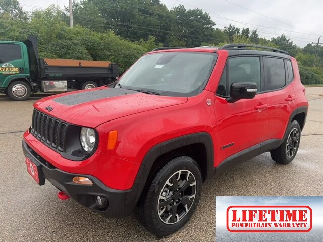 Chrysler Dodge Jeep Ram Dealer in Burlington, WI | Miller Motor Sales