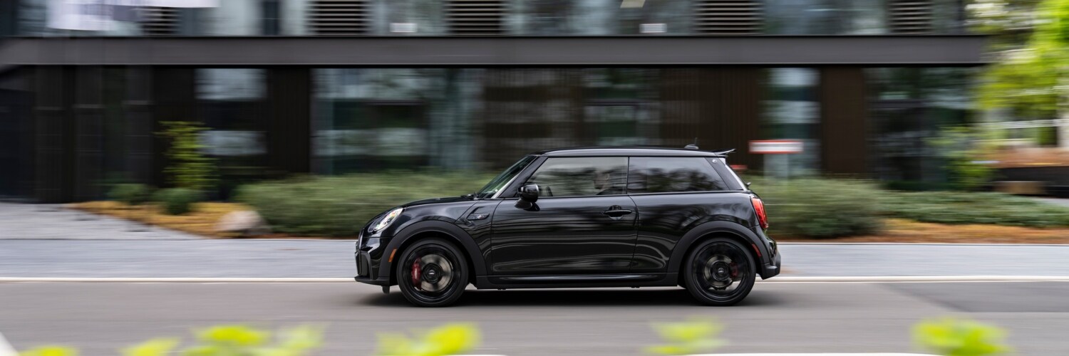 New 2024 MINI Hardtop 2 Door Hatchbacks | MINI of Fort Myers