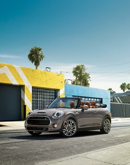 MINI Cooper Convertible Technology NY | MINI of Manhattan