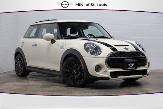 Certified MINI Pre-Owned MINIs in Stock | MINI of St. Louis