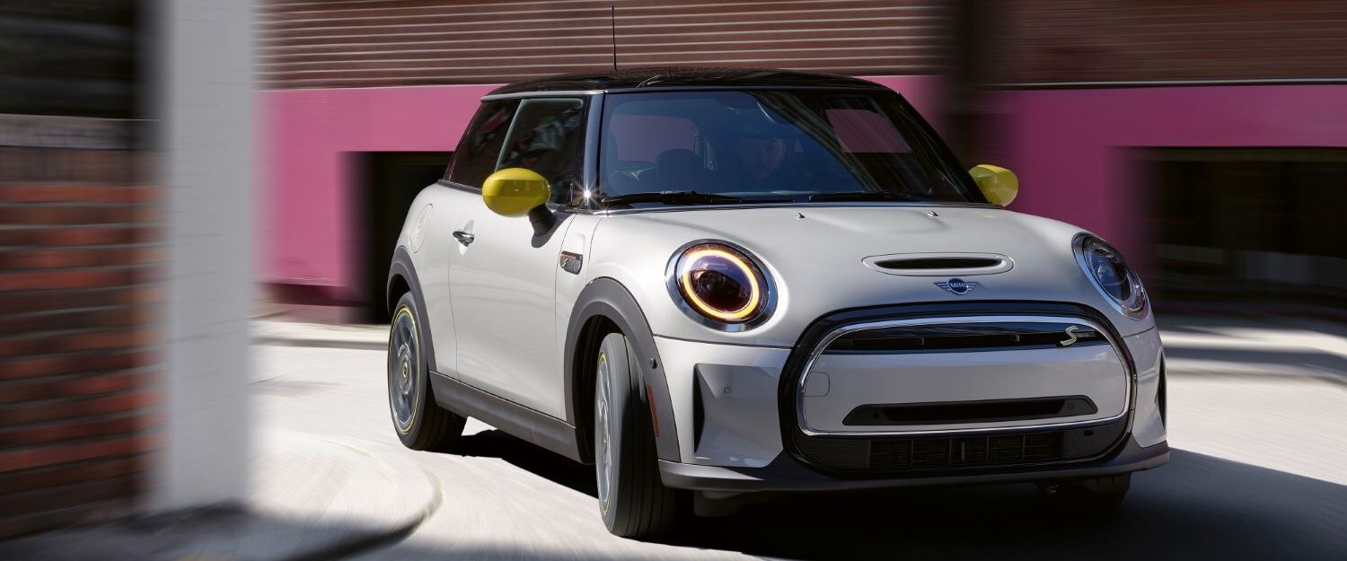 New MINI Electric Hatchbacks for Sale in Houston | Momentum MINI
