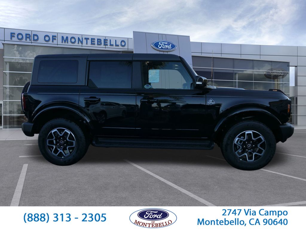 New 2025 Ford Bronco Outer Banks near Montebello | Ford of Montebello
